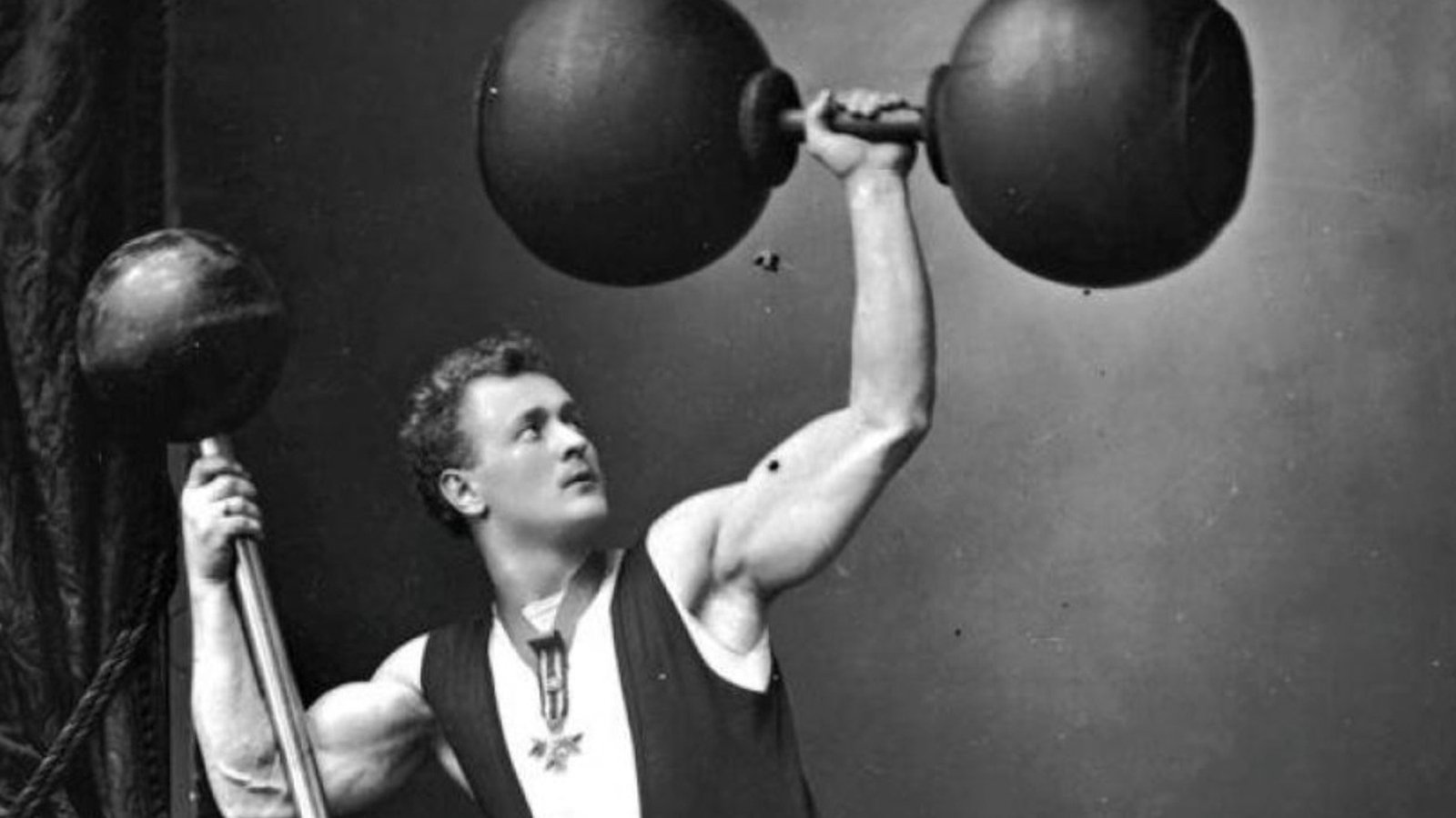 How the Victorians invented the gym selfie - Vitamin Rush